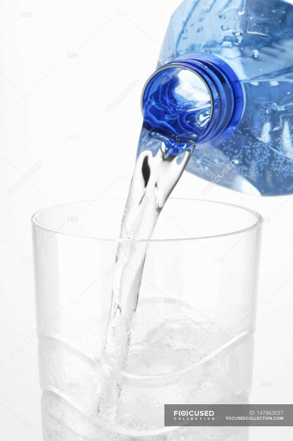 Pouring mineral water — purity, stream - Stock Photo | #147863037