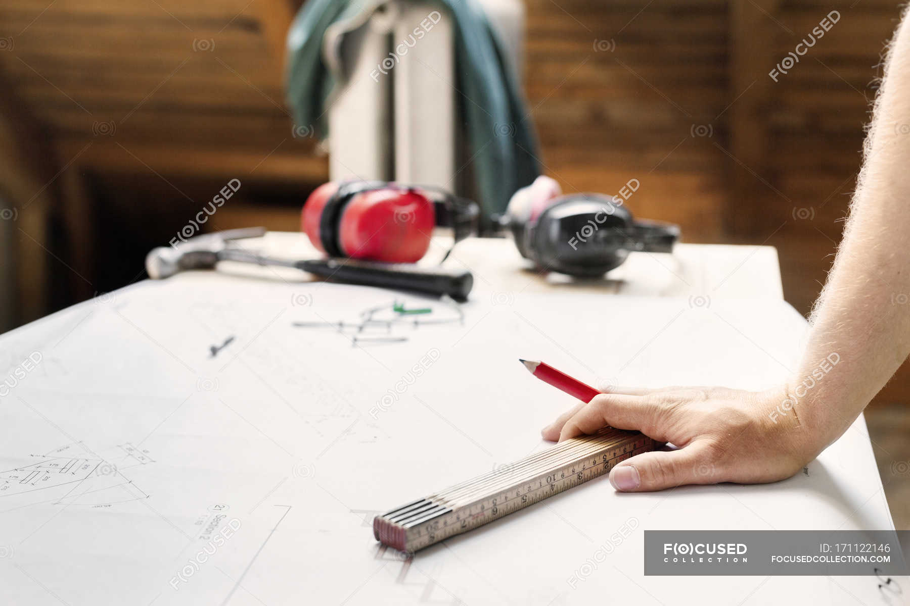 Male hand with tool and pencil — Home Improvement, diy - Stock Photo ...
