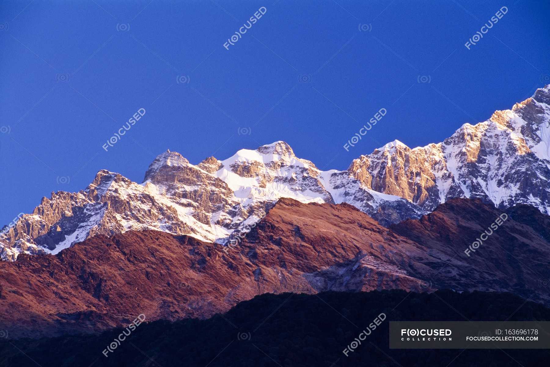 Snow peak of mountains — natural, during - Stock Photo | #163696178